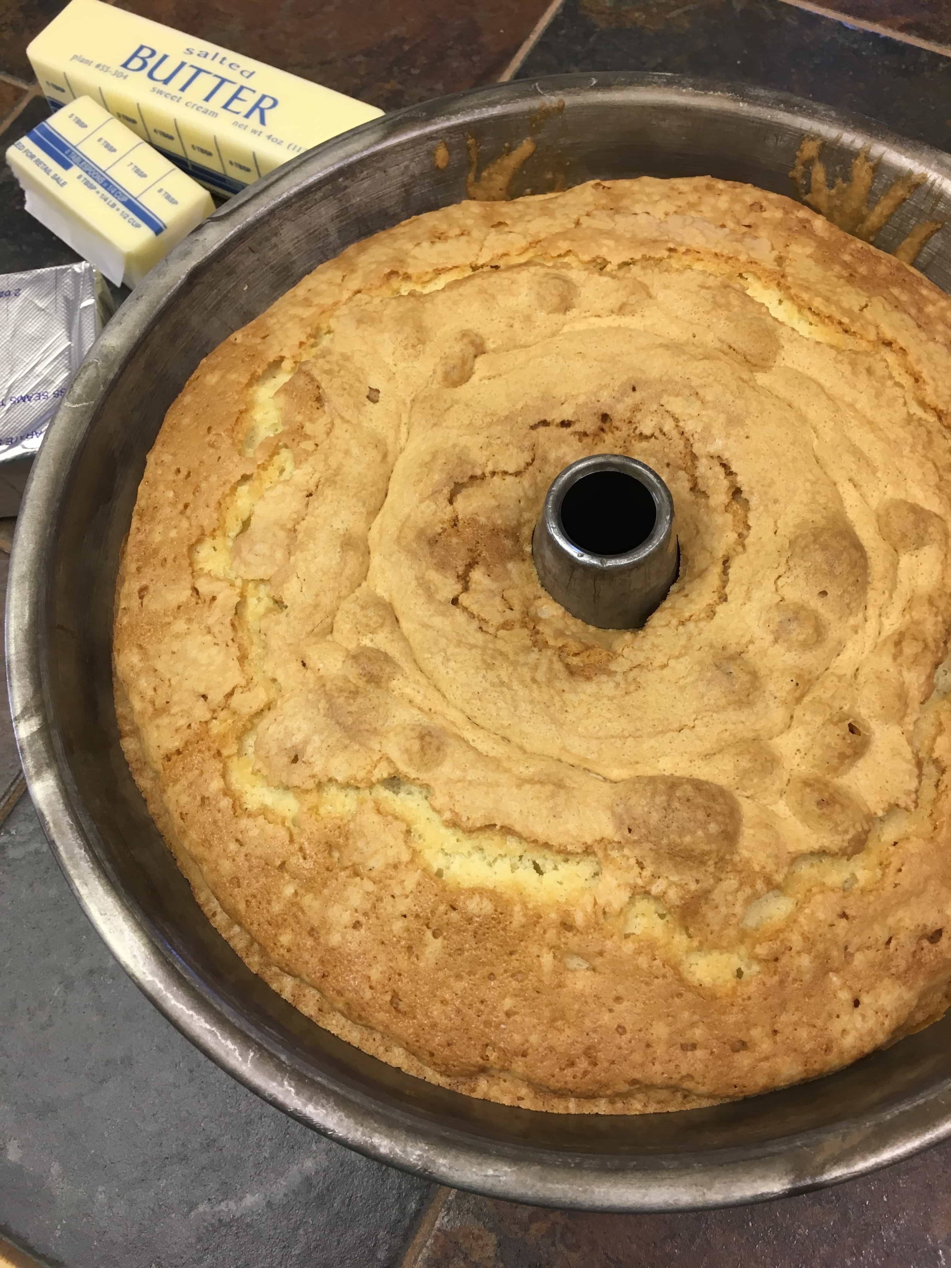 Moist Vanilla Pound Cake Recipe With Cream Cheese Frosting - Back To My ...