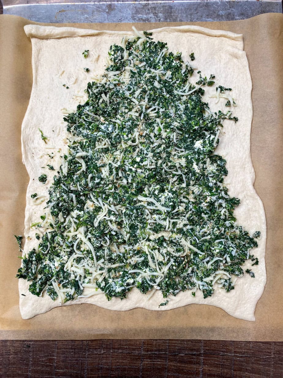 Easy Spinach Dip Christmas Tree Appetizer Recipe - Back To My Southern ...