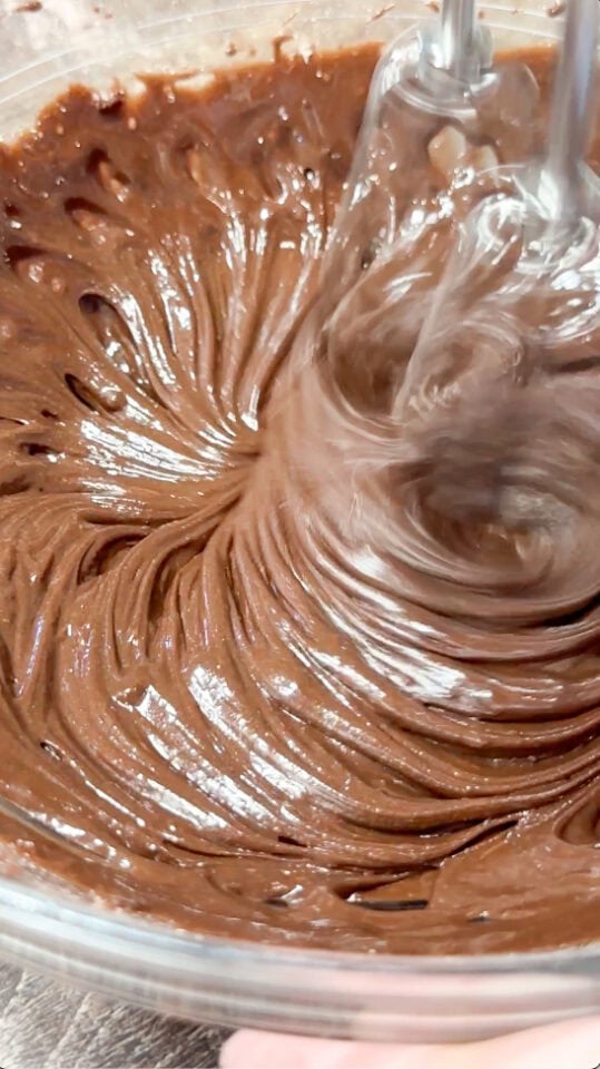 The Best Homemade Chocolate Icing Recipe With Buttermilk - Back To My ...