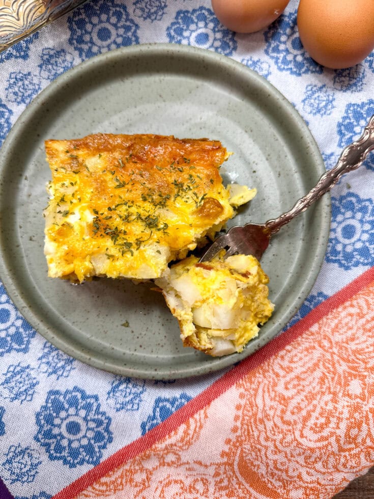 Easy Cheesy Egg Breakfast Casserole With Potato - Back To My Southern Roots