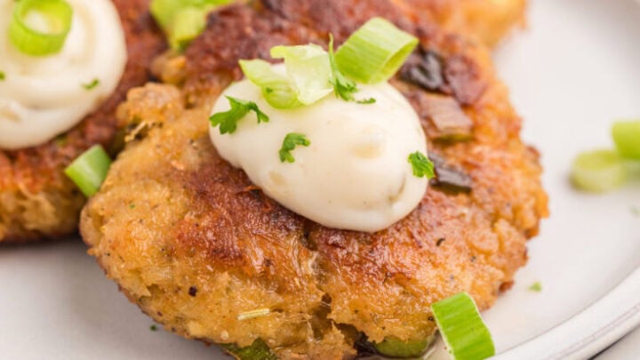 How To Fry Crab Cakes - Back To My Southern Roots