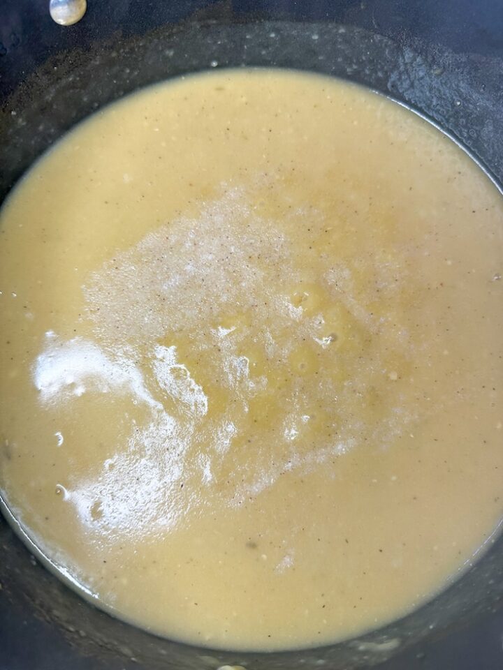 Easy Southern Brown Gravy Recipe - Back To My Southern Roots