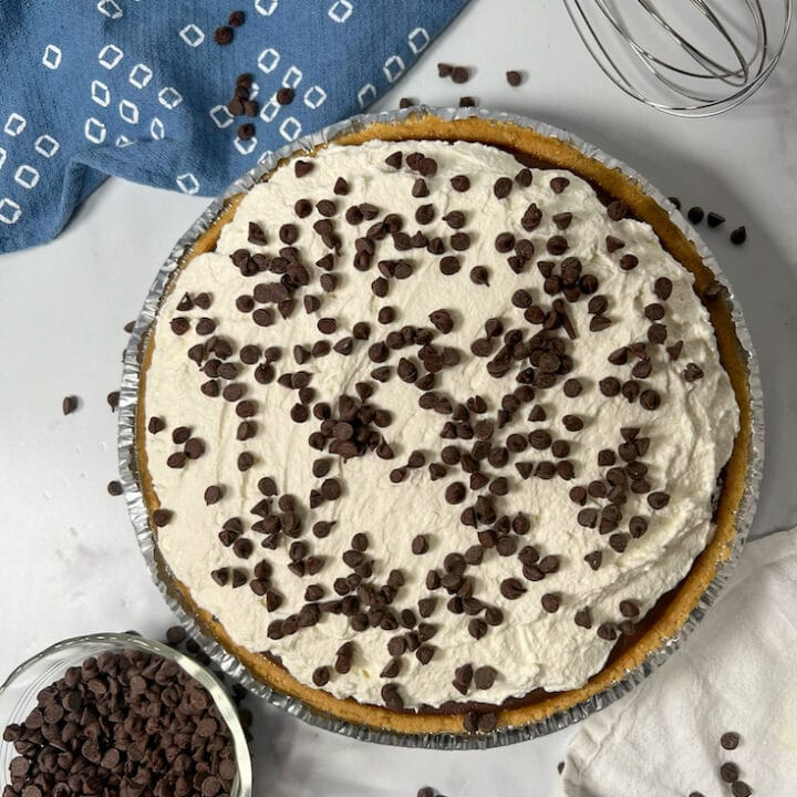Chocolate Pudding Pie With Graham Cracker Crust Recipe - Back To My ...