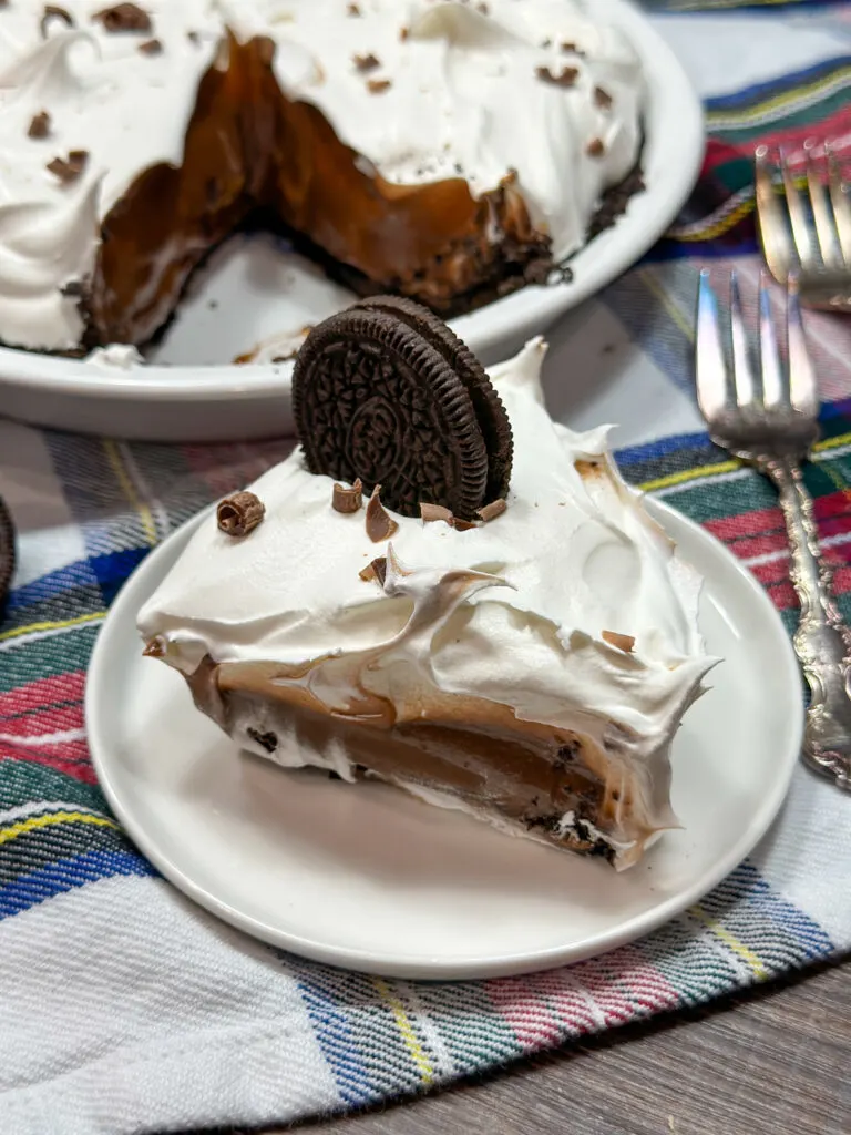 No-Bake Mississippi Mud Pie Recipe - Back To My Southern Roots