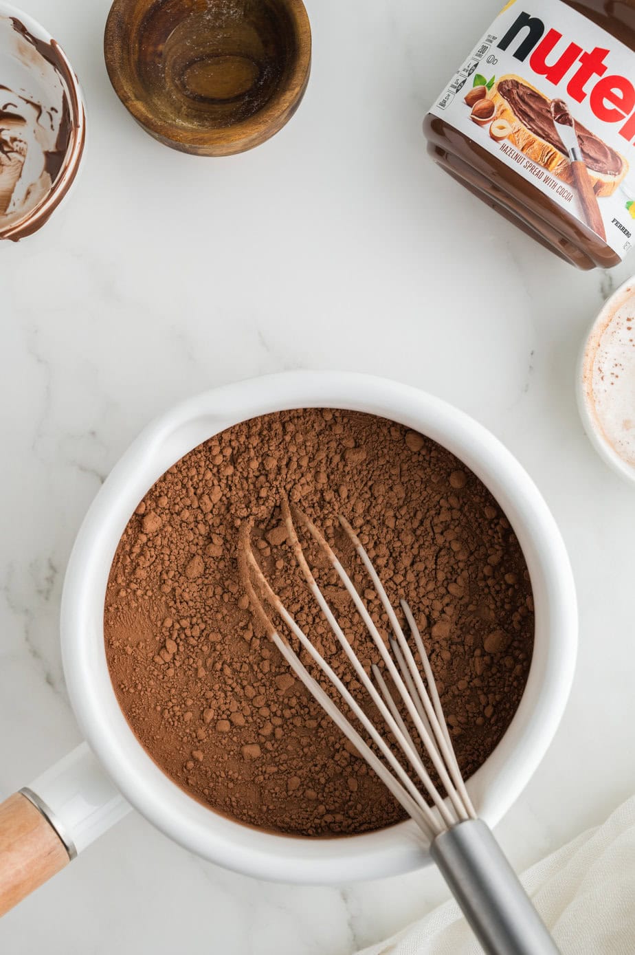 How to Make Creamy Hot Chocolate with Nutella - Back To My Southern Roots